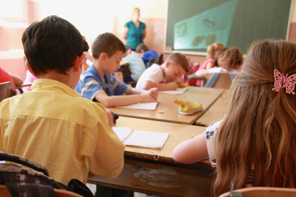 Come iniziare una lezione in classe: esempi e tecniche
